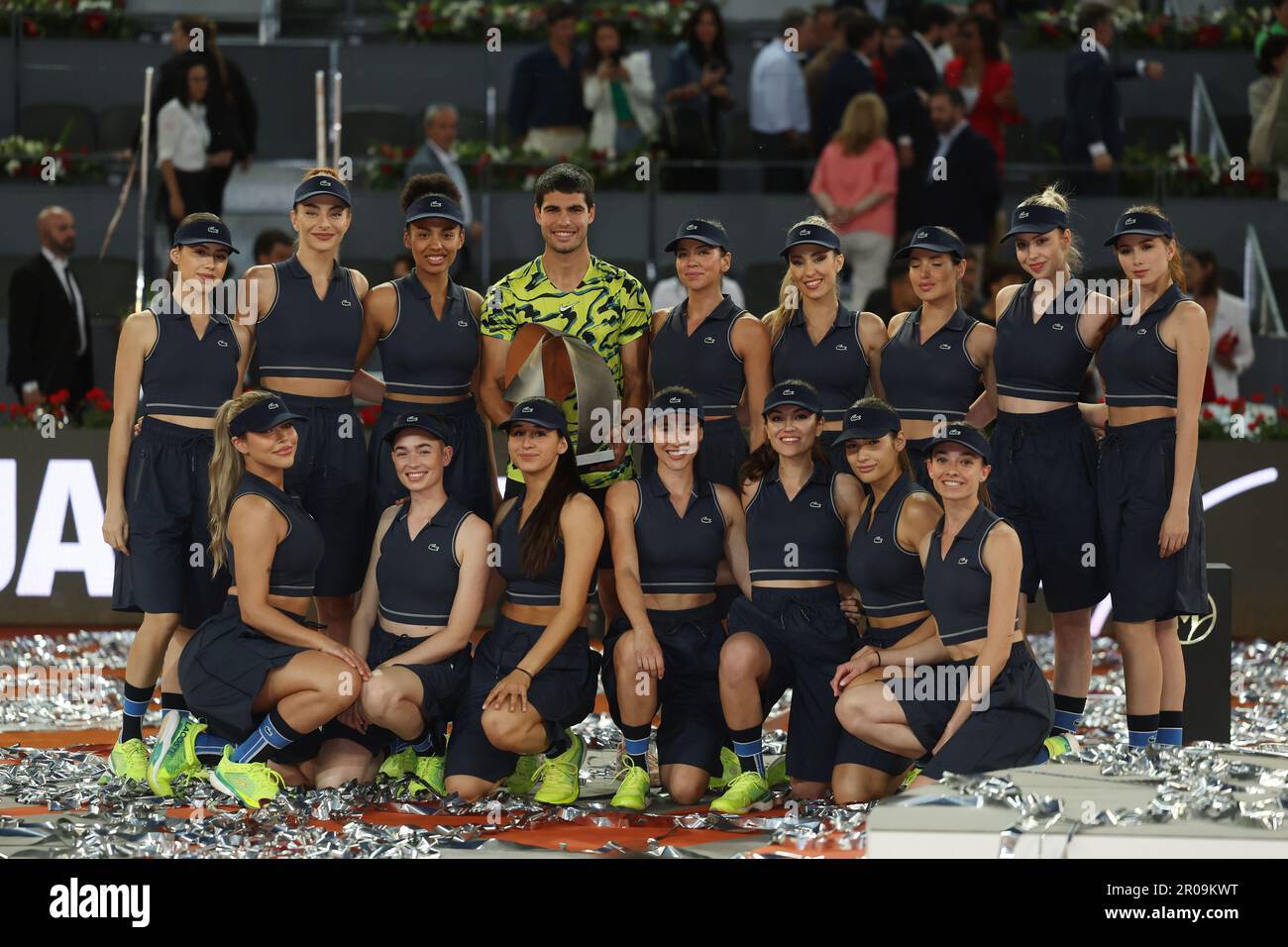 Ballgirls hi-res stock photography and images - Alamy