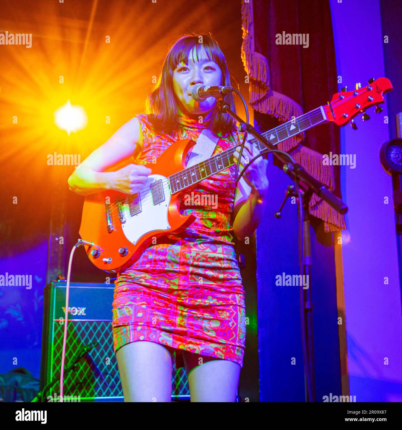 Bassist hiro chan hi-res stock photography and images - Alamy