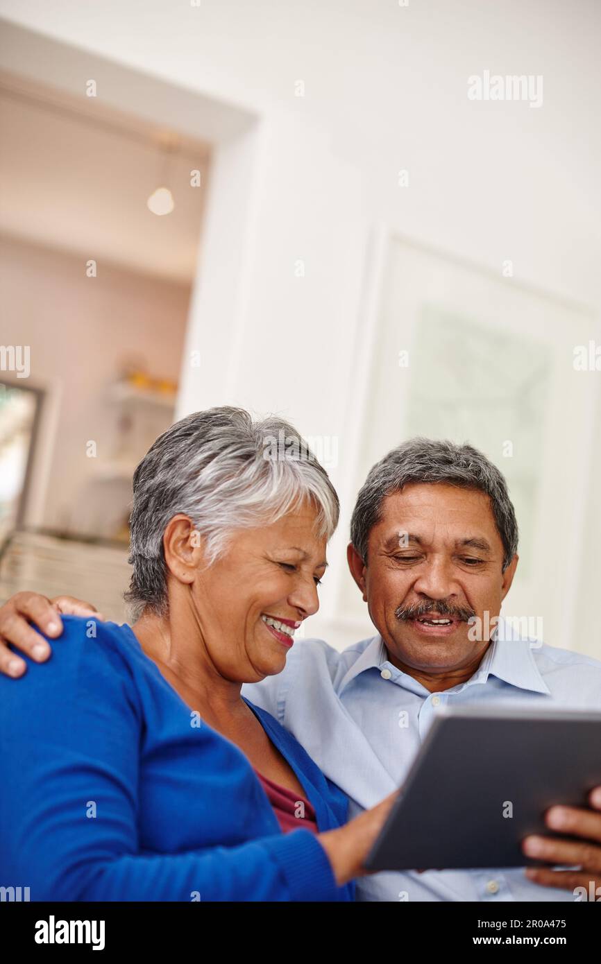 Cyber seniors hi-res stock photography and images - Alamy