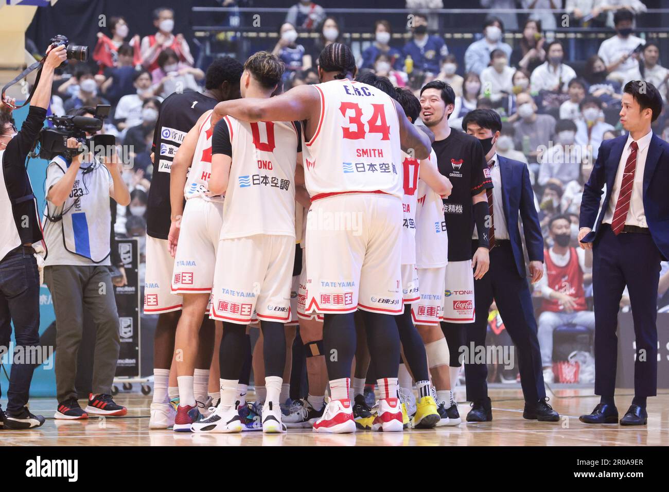 Kanagawa, Japan. 7th May, 2023. Toyama Grouses team group Basketball ...