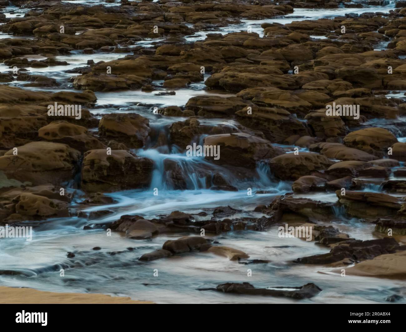 Rock platfform hi-res stock photography and images - Alamy