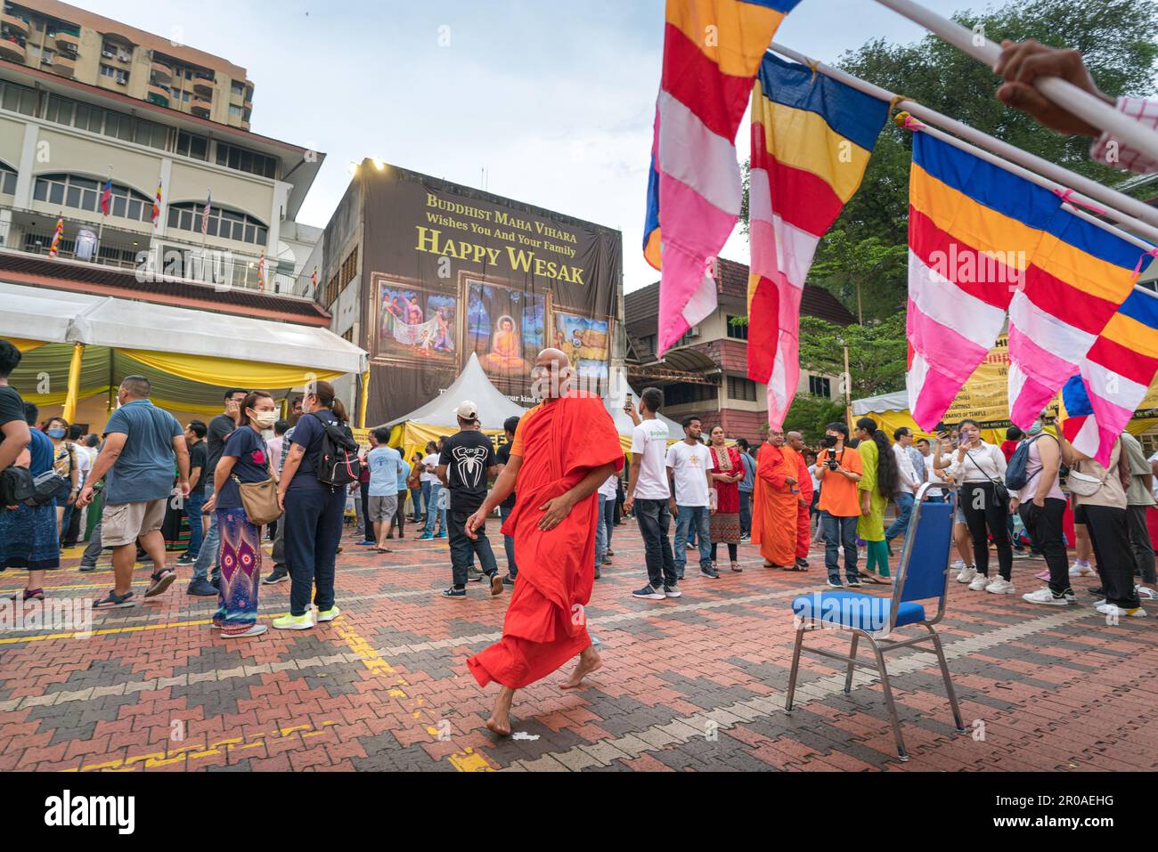 Kuala Lumpur, Malaysia, May 4th 2023: Monks and devotees inside Maha ...