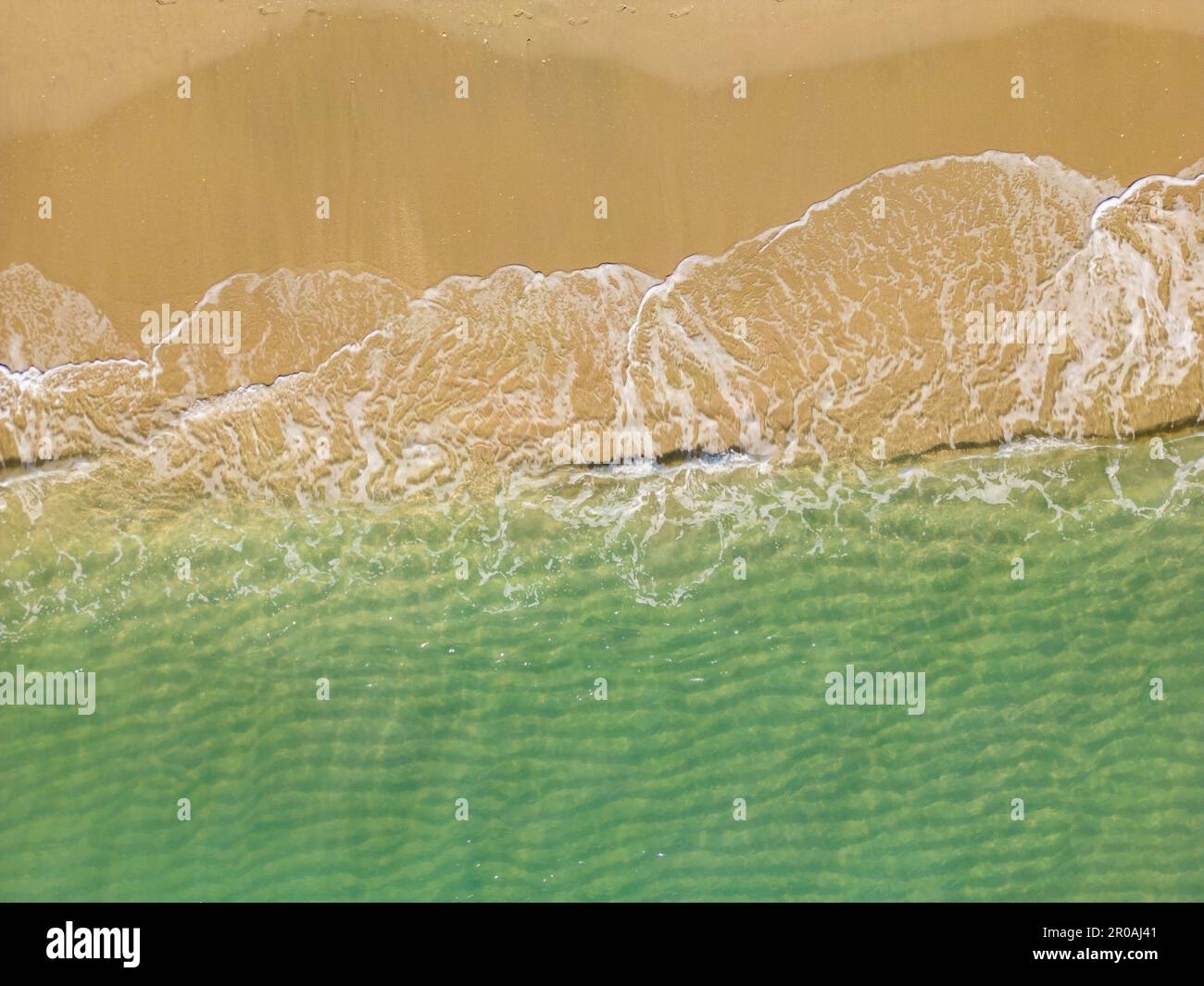 Calm tropical hi-res stock photography and images - Alamy