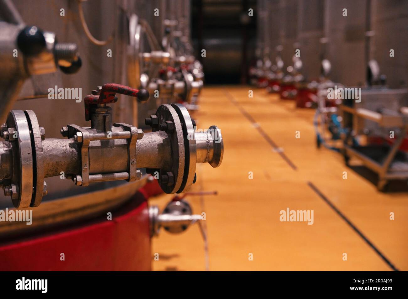 Aging tank modern winery hi-res stock photography and images - Alamy