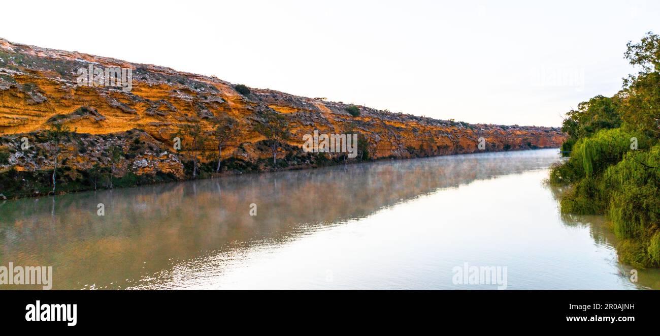 Murray River, a large river system in Australia adjoining New South ...