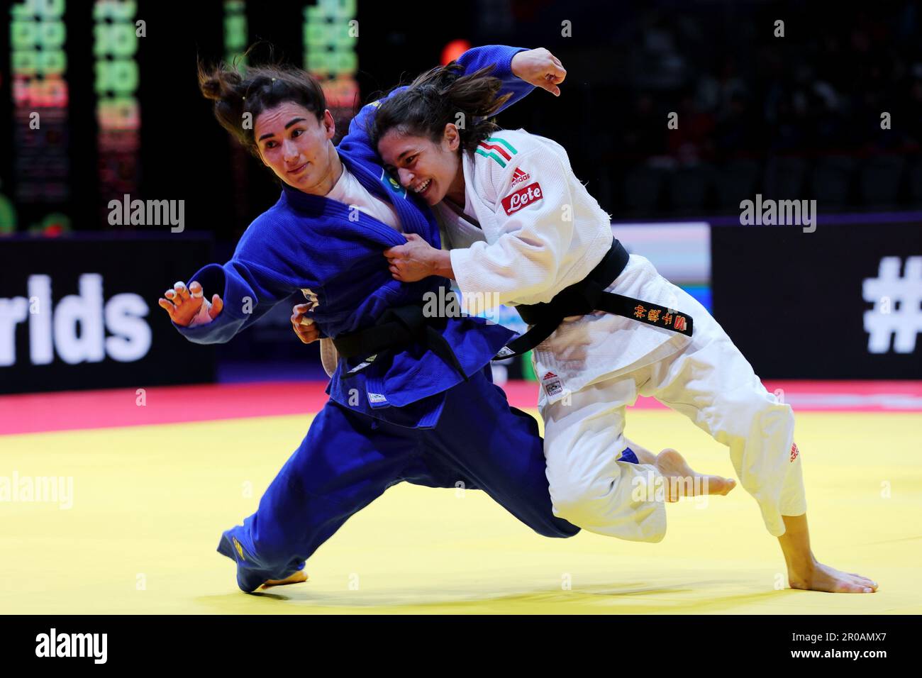 Ali Bin Hamad Al Attiyah Arena, Doha, Qatar. 7th May, 2023. (L-R) Abiba Abuzhakynova (KAZ ...