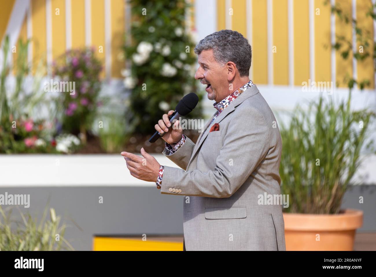 Rust, Germany. 07th May, 2023. Entertainer Semino Rossi is on stage ...