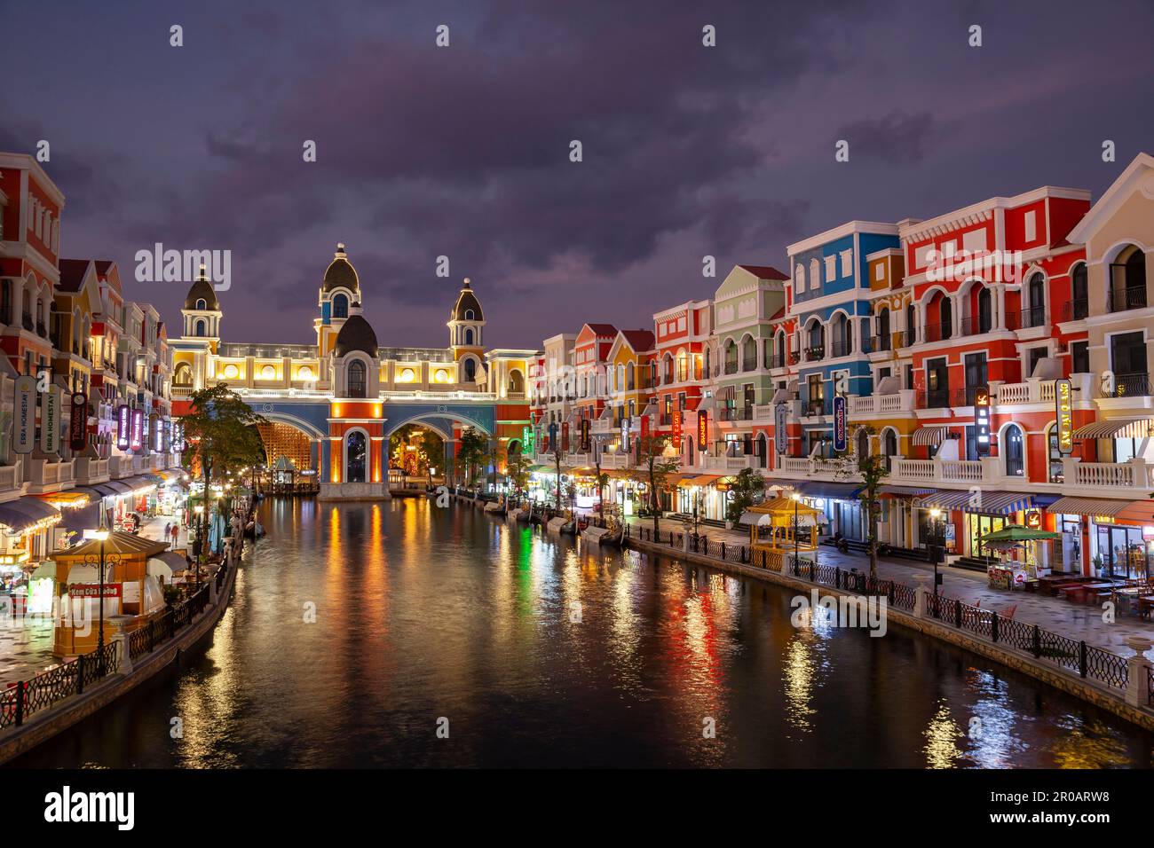 Grand world phu quoc island hi-res stock photography and images - Alamy