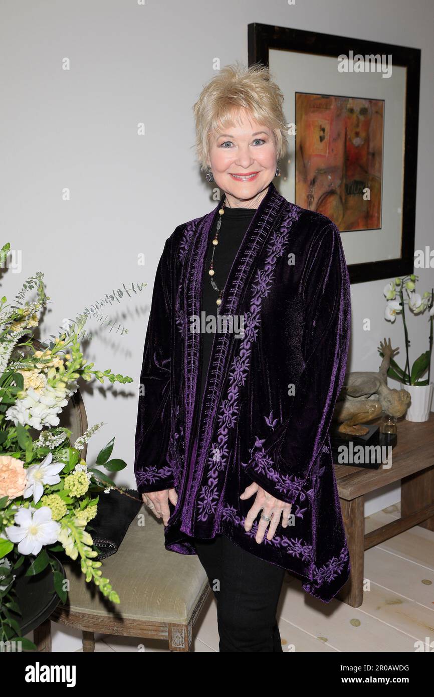 May 6, 2023, Ojai, California, USA: EXCLUSIVE! Movie star DEE WALLACE ...