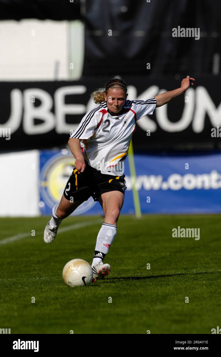 Europameisterschafts qualifikation hi-res stock photography and images ...