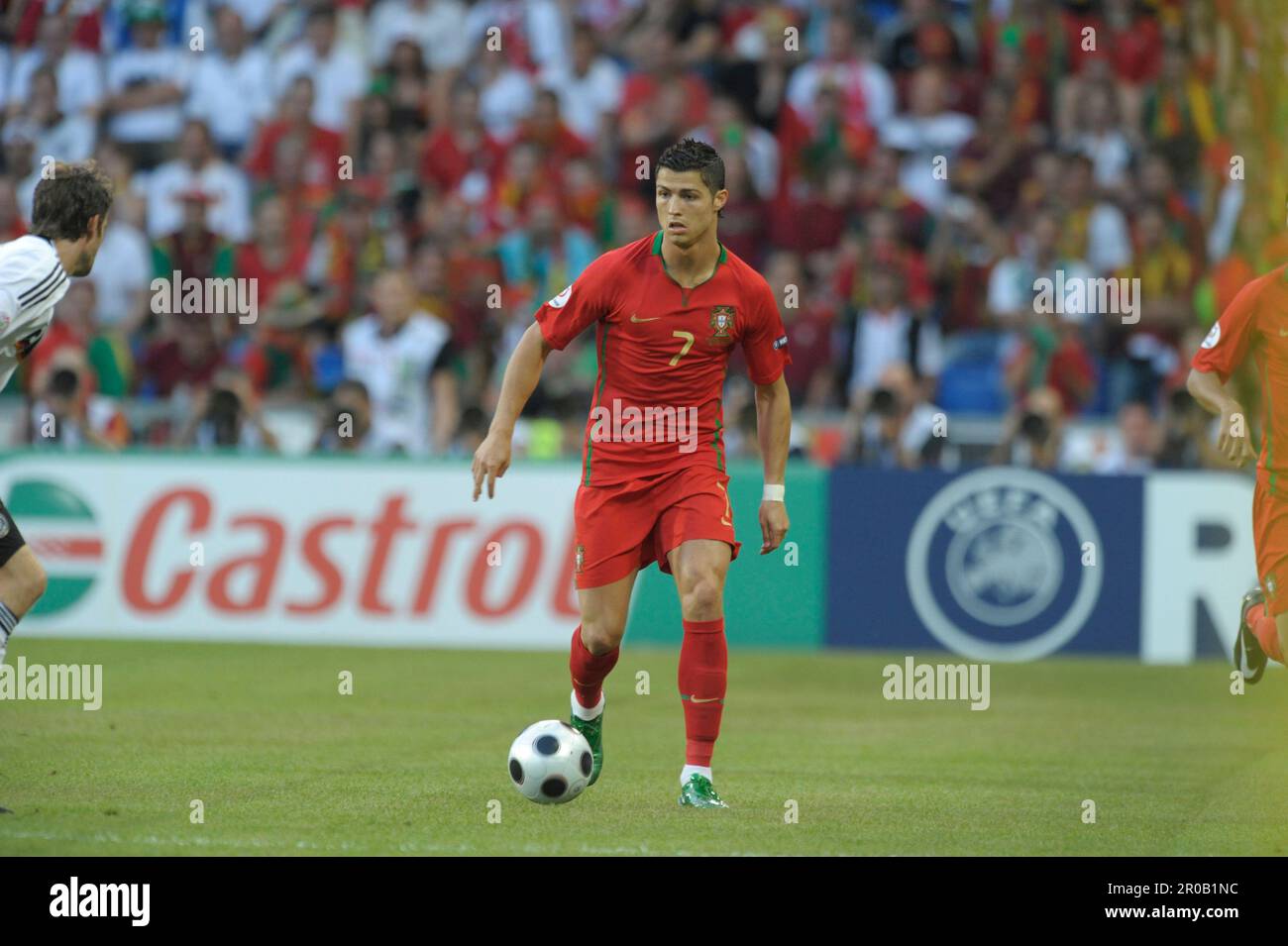 Ronaldo 2008 hi-res stock photography and images - Alamy