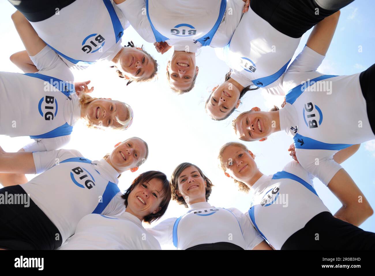 Der Deutsche Frauenachter mit: Elke Hipler ( Schlagfrau), Nina Wengert ...