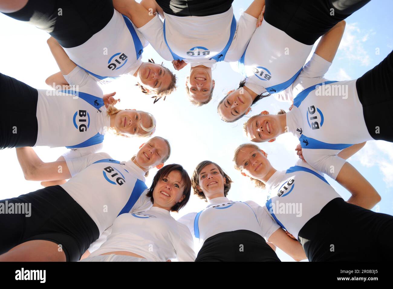 Der Deutsche Frauenachter mit: Elke Hipler ( Schlagfrau), Nina Wengert ...