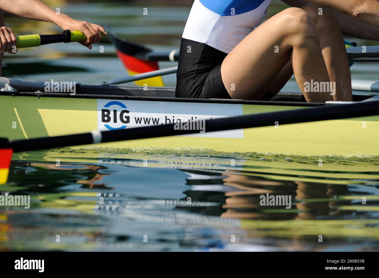Der Deutsche Frauenachter mit: Elke Hipler ( Schlagfrau), Nina Wengert ...