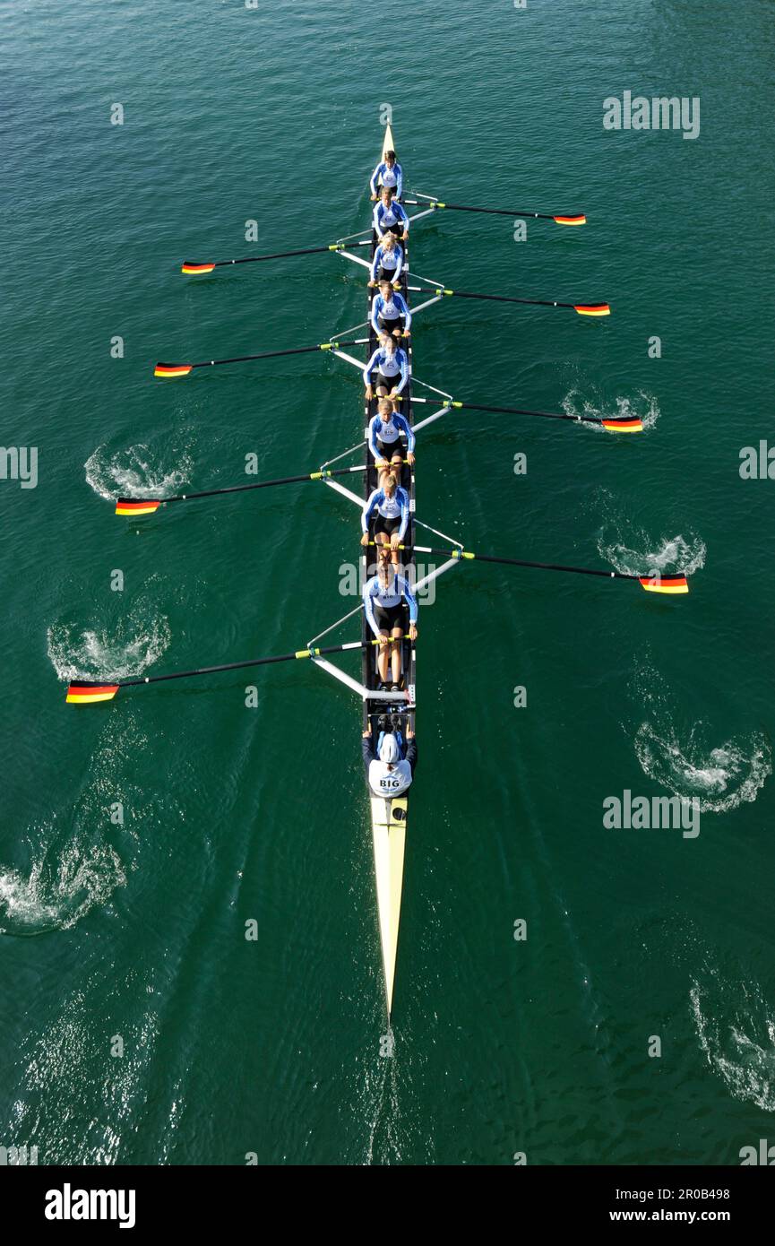 Der Deutsche Frauenachter mit: Elke Hipler ( Schlagfrau), Nina Wengert ...