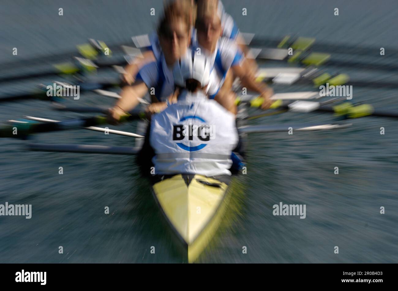Der Deutsche Frauenachter mit: Elke Hipler ( Schlagfrau), Nina Wengert ...