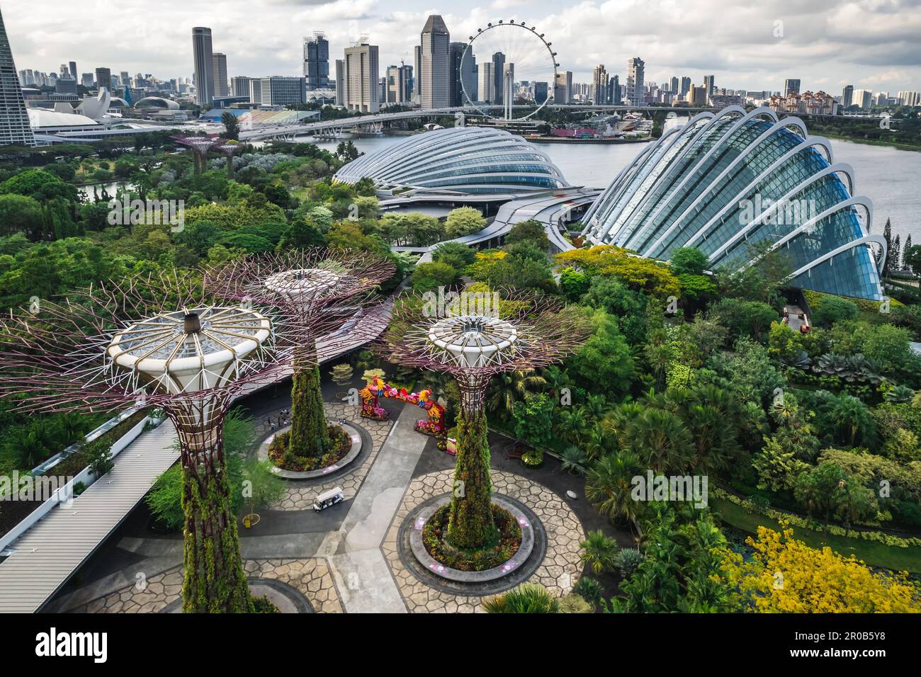 Aerial view of the Singapore landmarks Stock Photo - Alamy