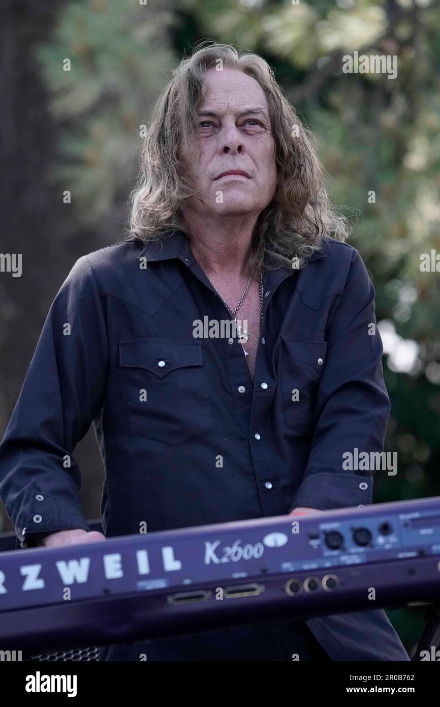 May 7, 2023: Musician - Scott Warren, keyboards for Dio Disciples, on ...
