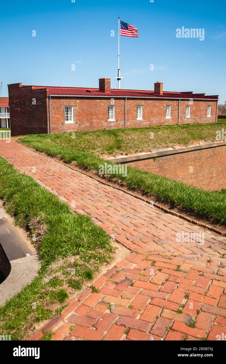 Fort McHenry National Monument and Historic Shrine, Historical landmark ...