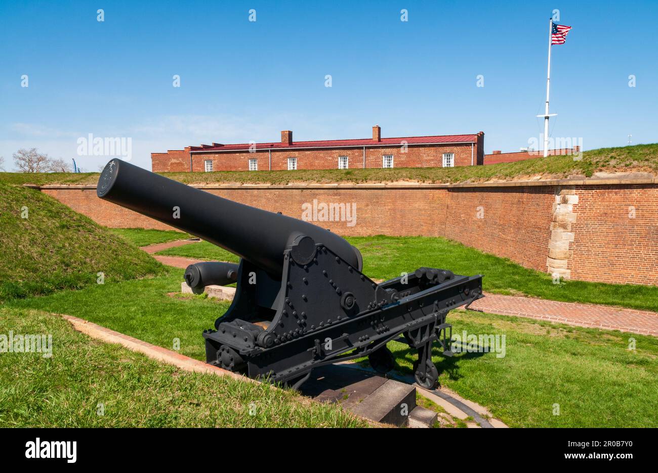 Fort McHenry National Monument and Historic Shrine, Historical landmark ...