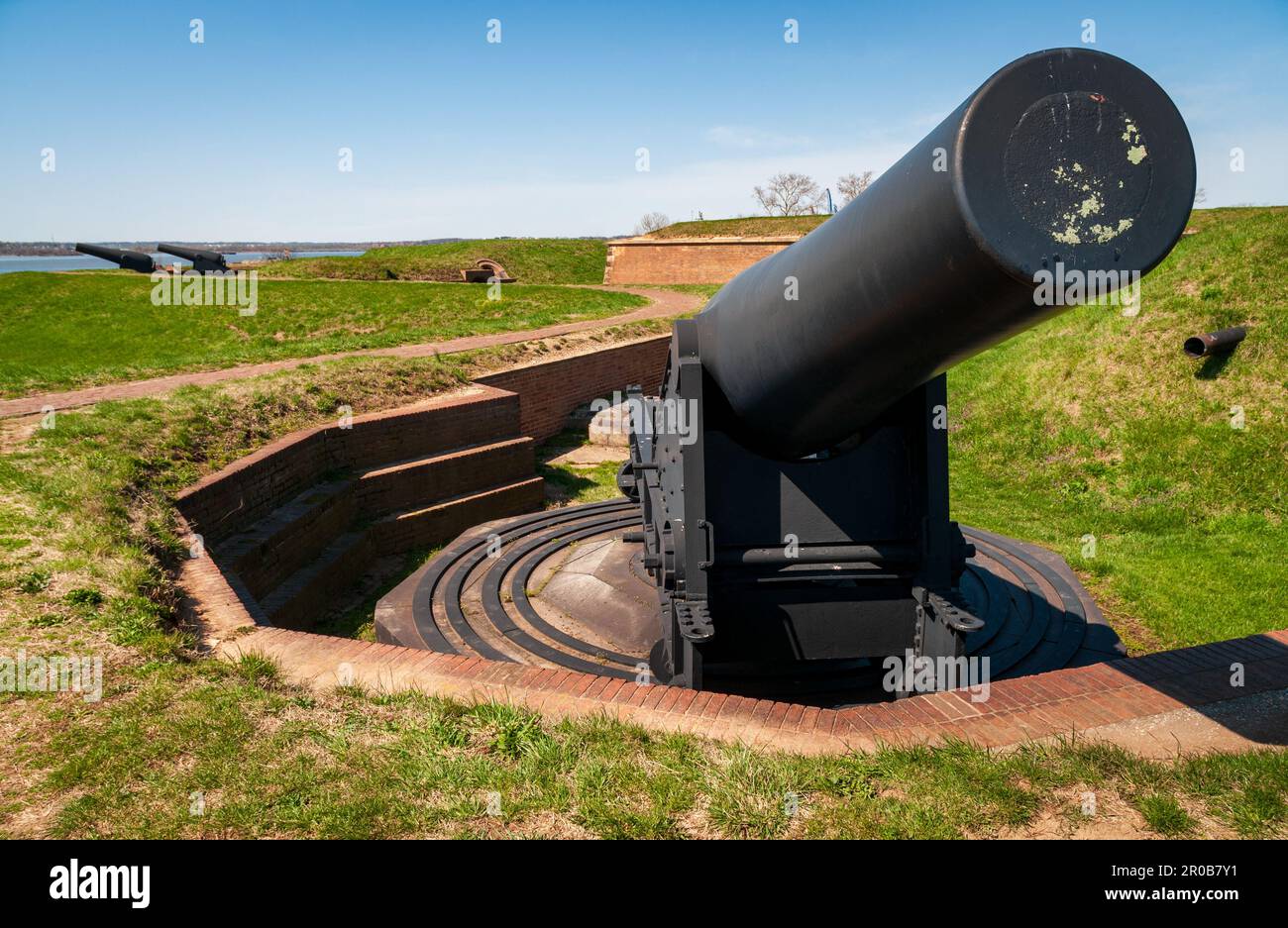 Fort McHenry National Monument and Historic Shrine, Historical landmark ...