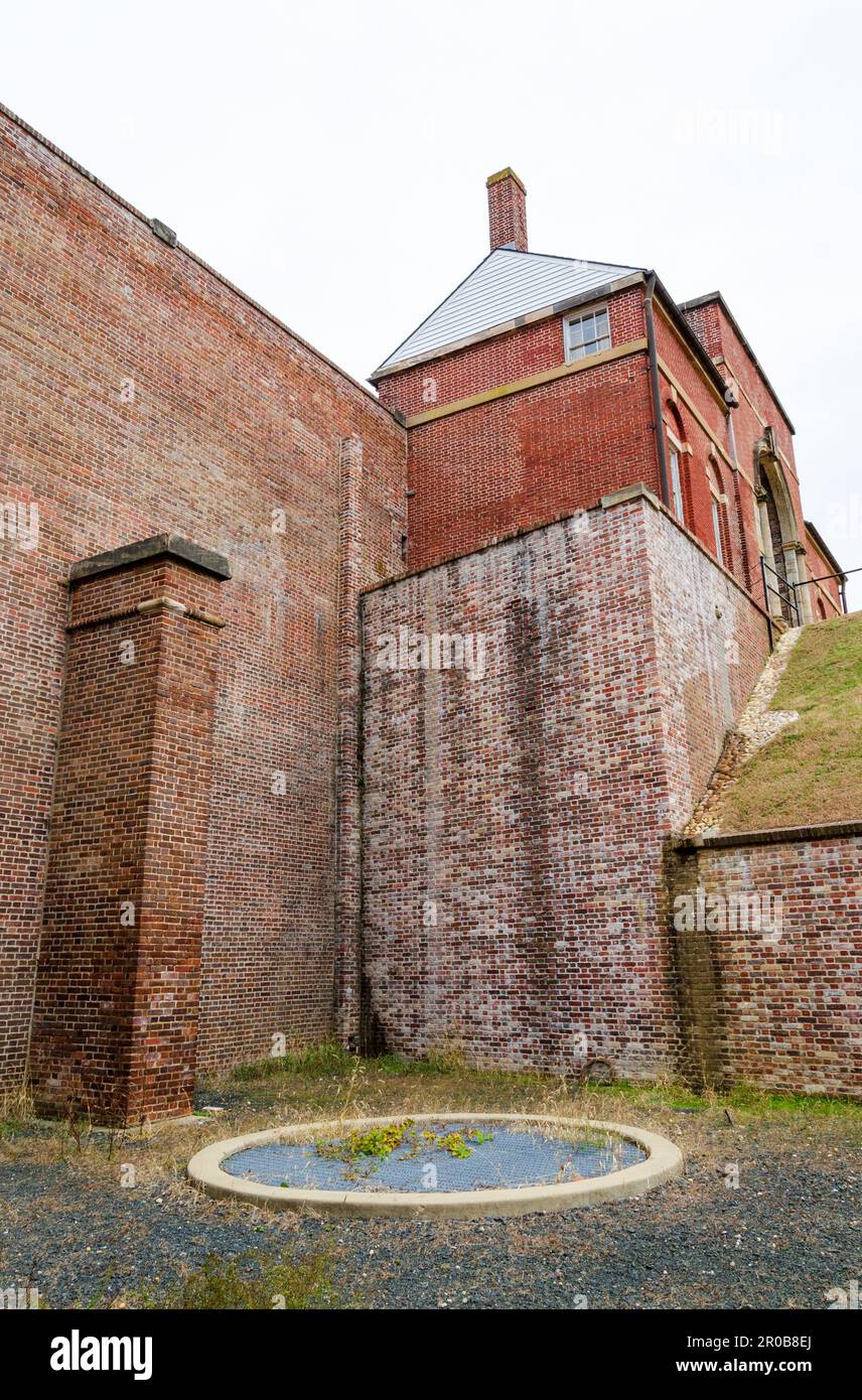 Potomac heritage national scenic trail hi-res stock photography and ...