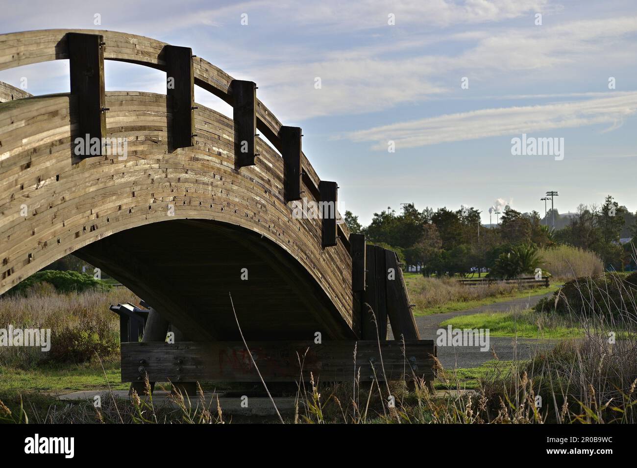 Pedestrian bridge access hi-res stock photography and images - Alamy