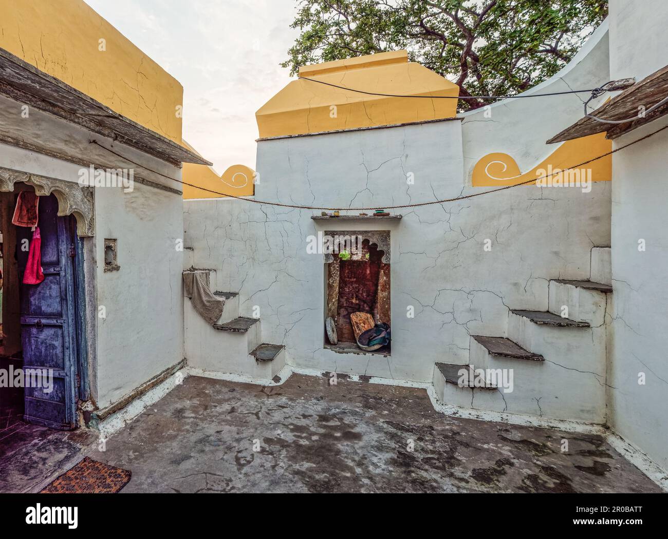 09 22 2022 Vintage old house constructed with Parevastone at Dungarpur ...