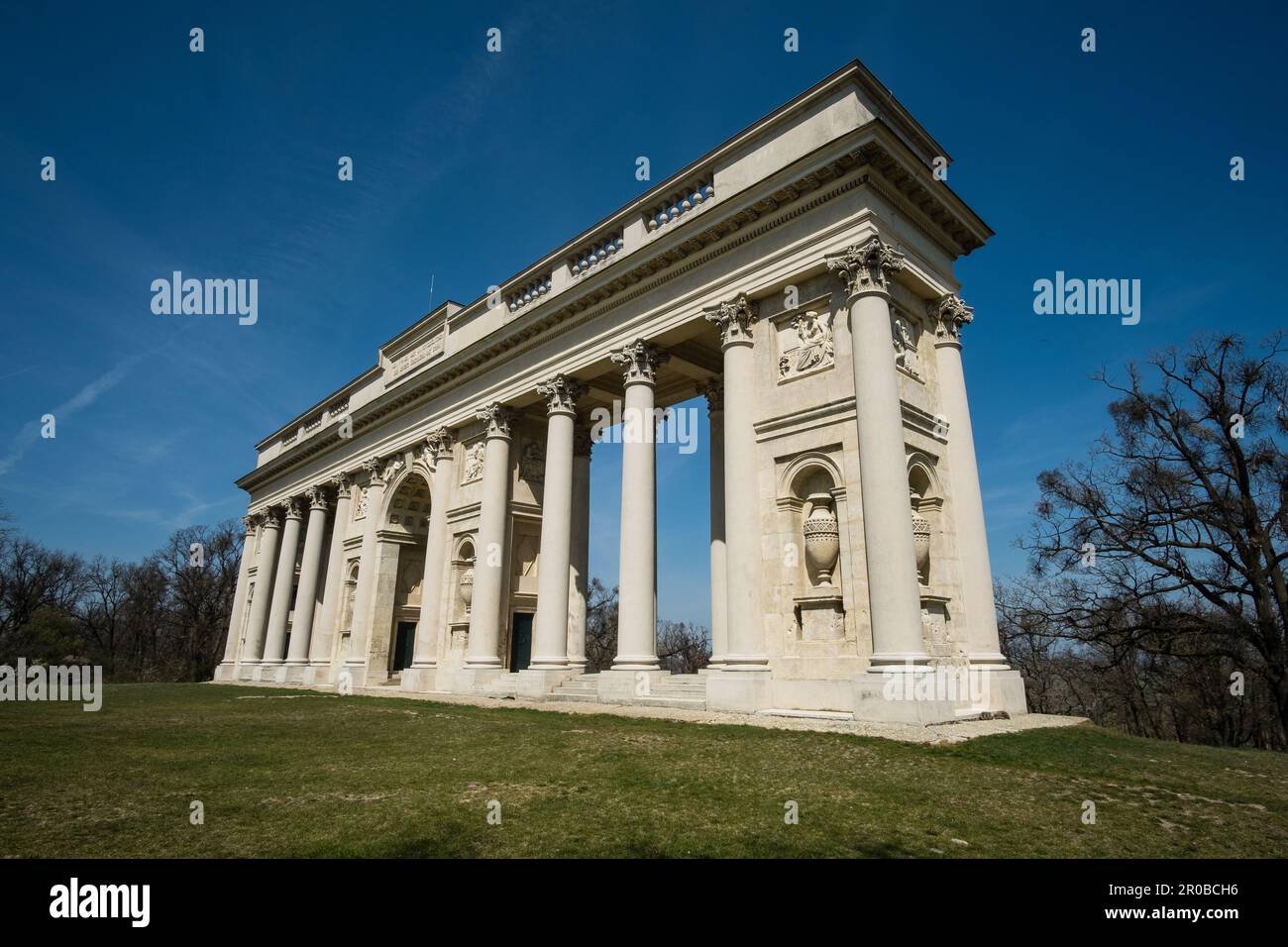 The colonnade on Rajstna is a romantic classicist gloriet near Valtice ...