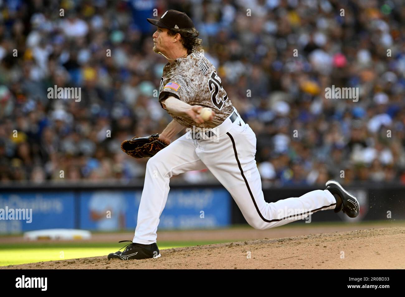 San Diego Padres relief pitcher Tim Hill throws to a Los Angeles ...