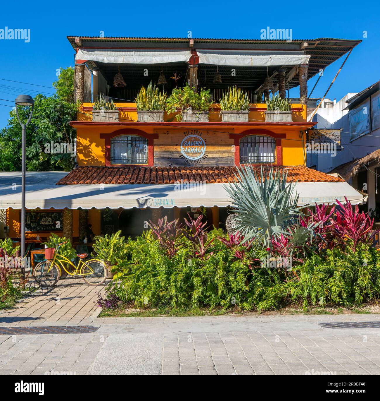 Savora Bakhala pizzeria restaurant, Bacalar, Quintana Roo, Yucatan ...