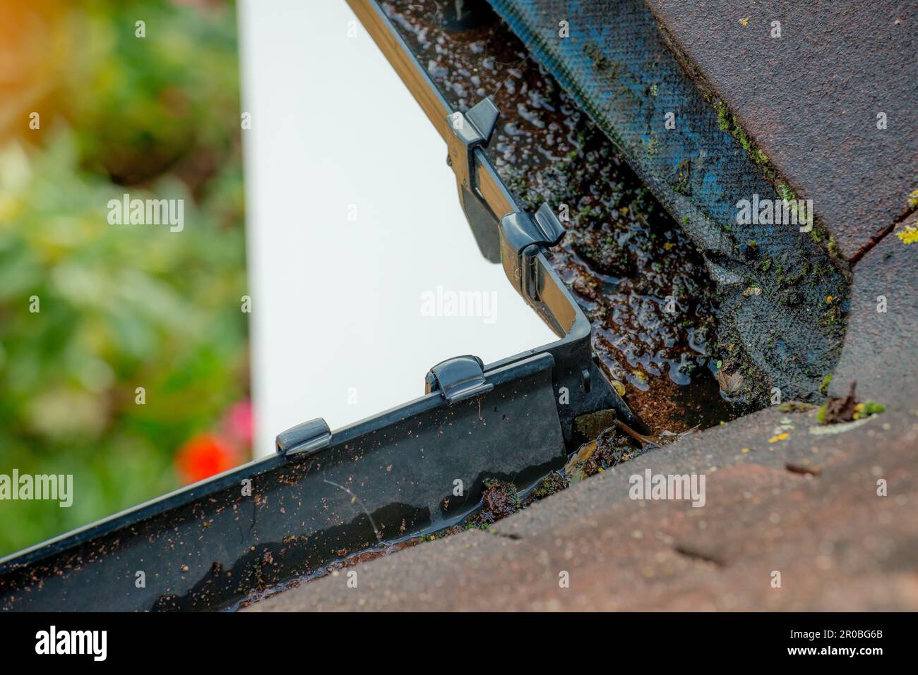 Leak guard hi-res stock photography and images - Alamy