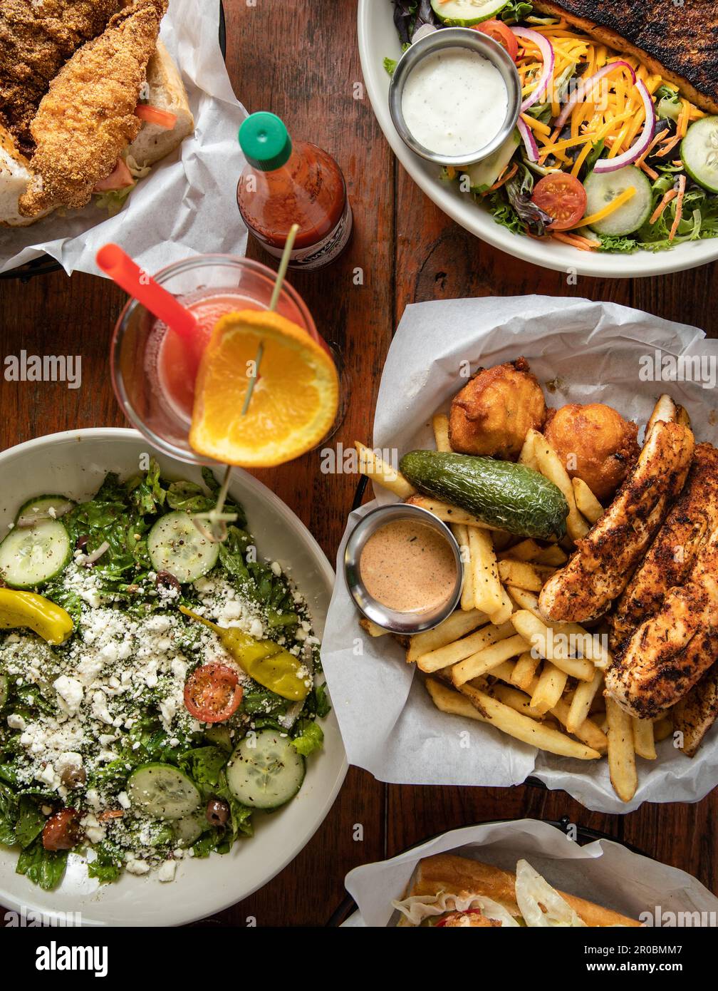 Tabletop Scene of a Cajun Meal Stock Photo - Alamy