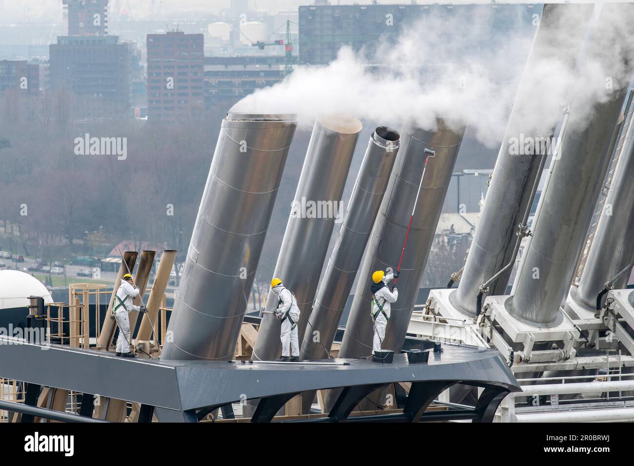 Cruise ship smoke stack hi-res stock photography and images - Alamy