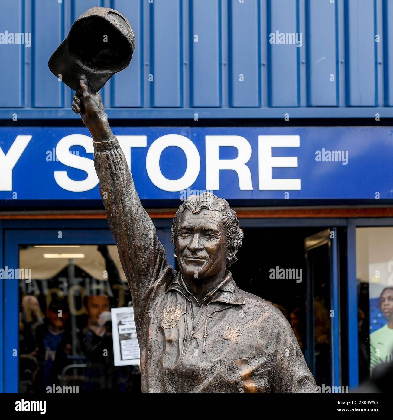 Statue of former manager Danny Bergara at Edgeley Park before the Sky ...