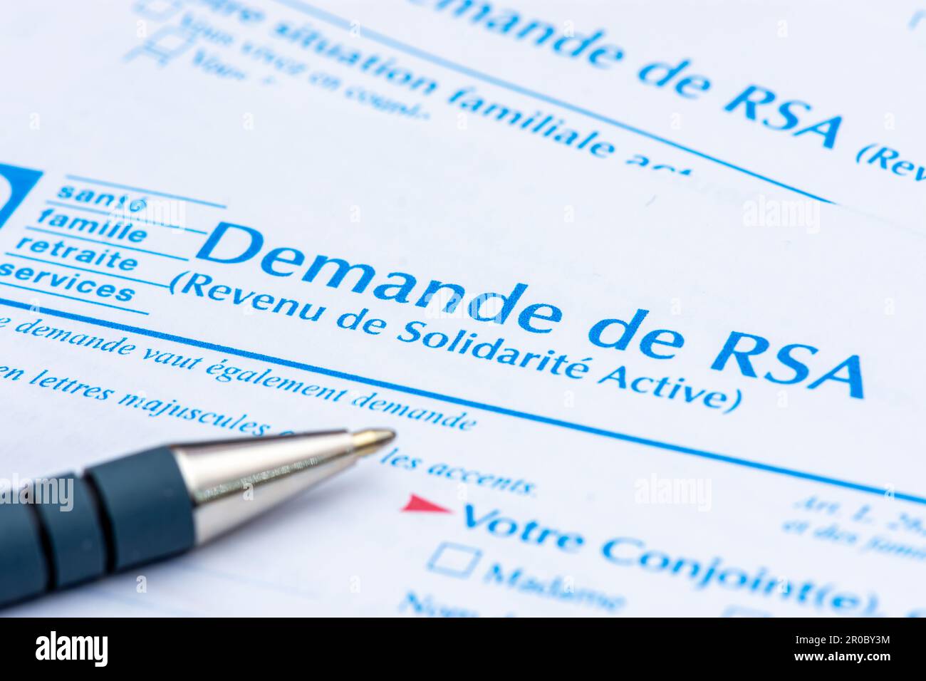 Application form for RSA (Revenu de solidarité active), an allowance ...