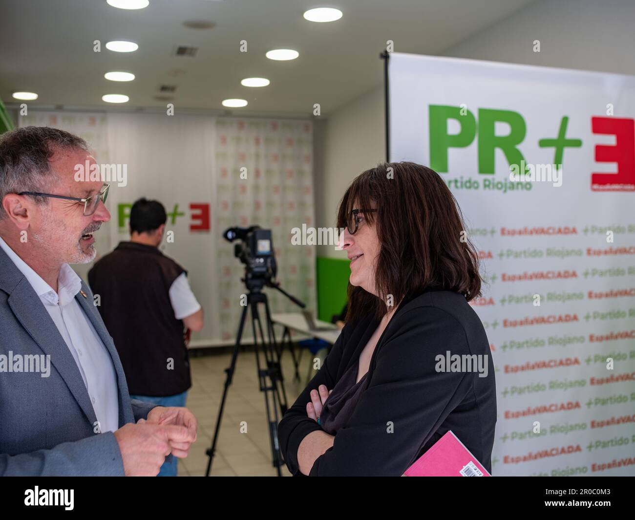 Particle physics ai hi-res stock photography and images - Alamy