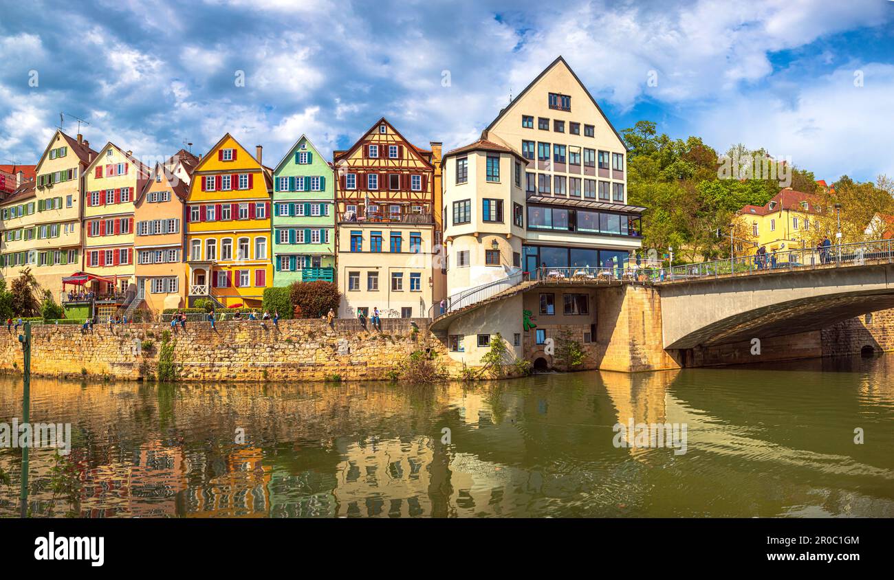 TUEBINGEN, BADEN-WUERTTEMBERG, GERMANY - CIRCA MAY, 2023: The Nekar ...