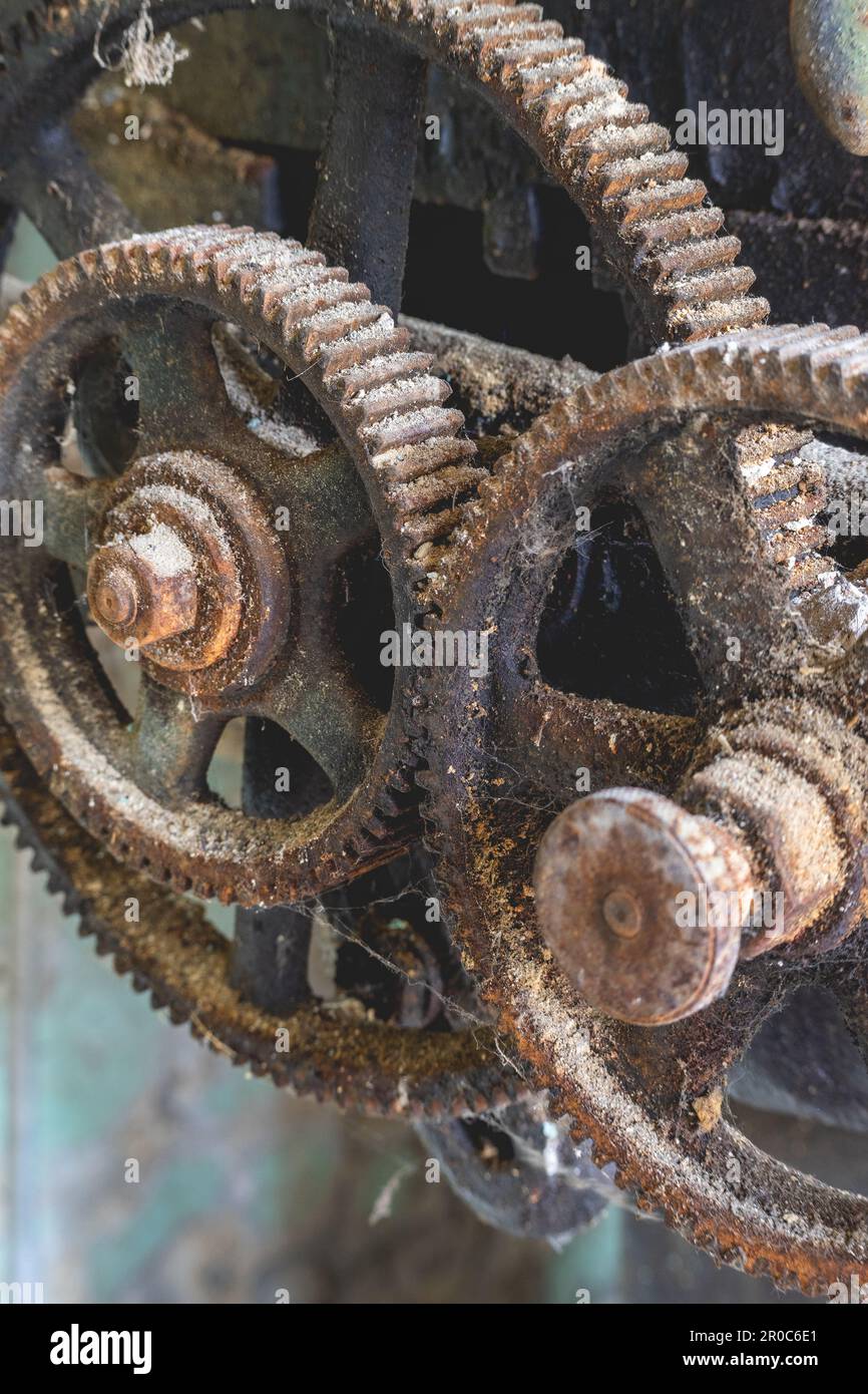 Old rusty machines in an abandoned factory Stock Photo - Alamy