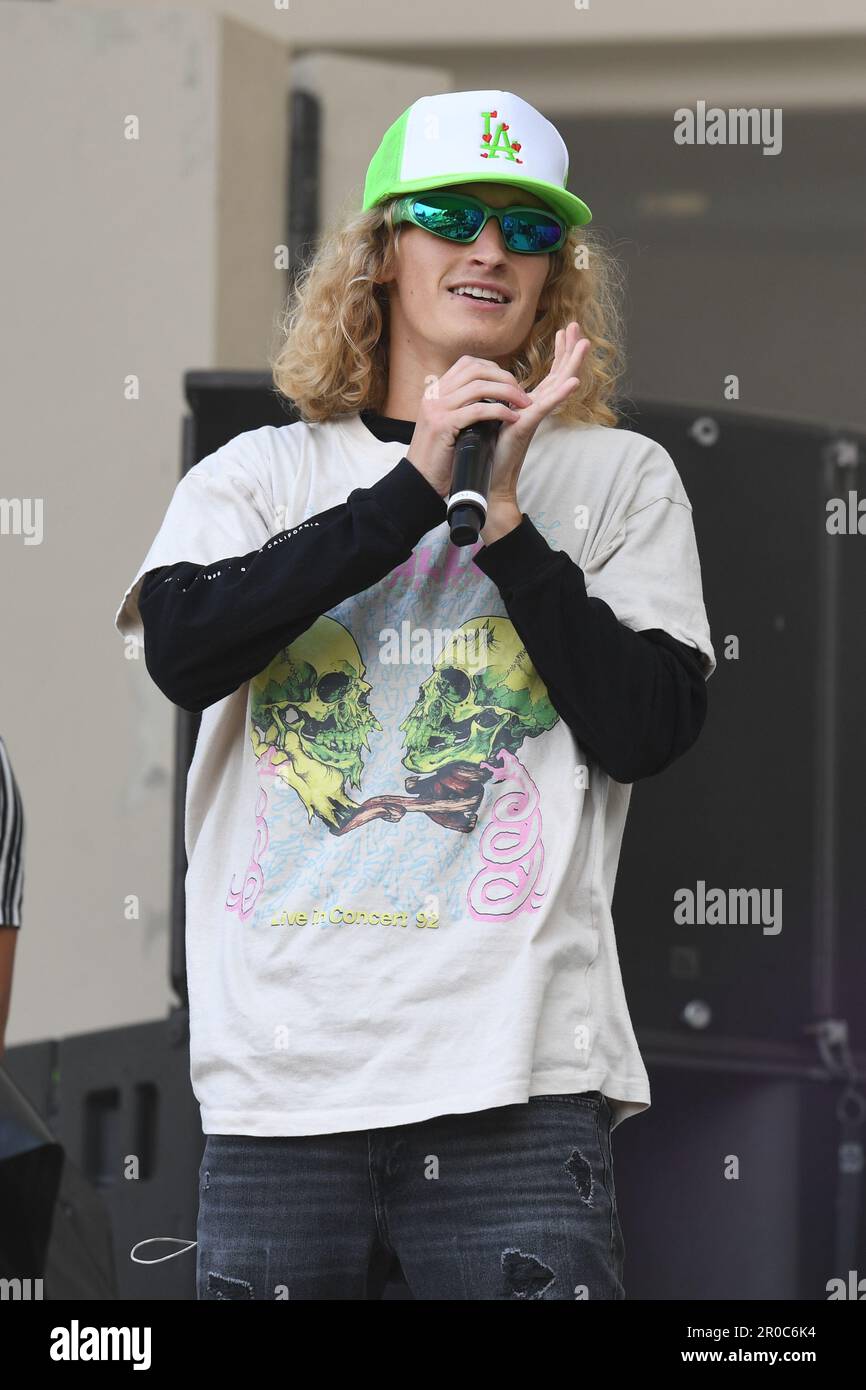 Perofmance hi-res stock photography and images - Alamy