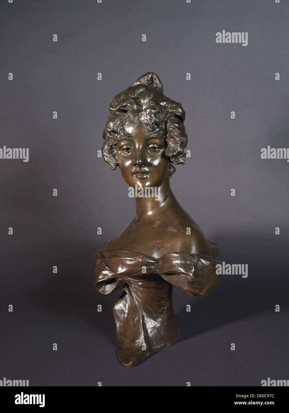 Head of a Girl, 1870-1920. Sculptor: George van der Straeten (d.1928 ...