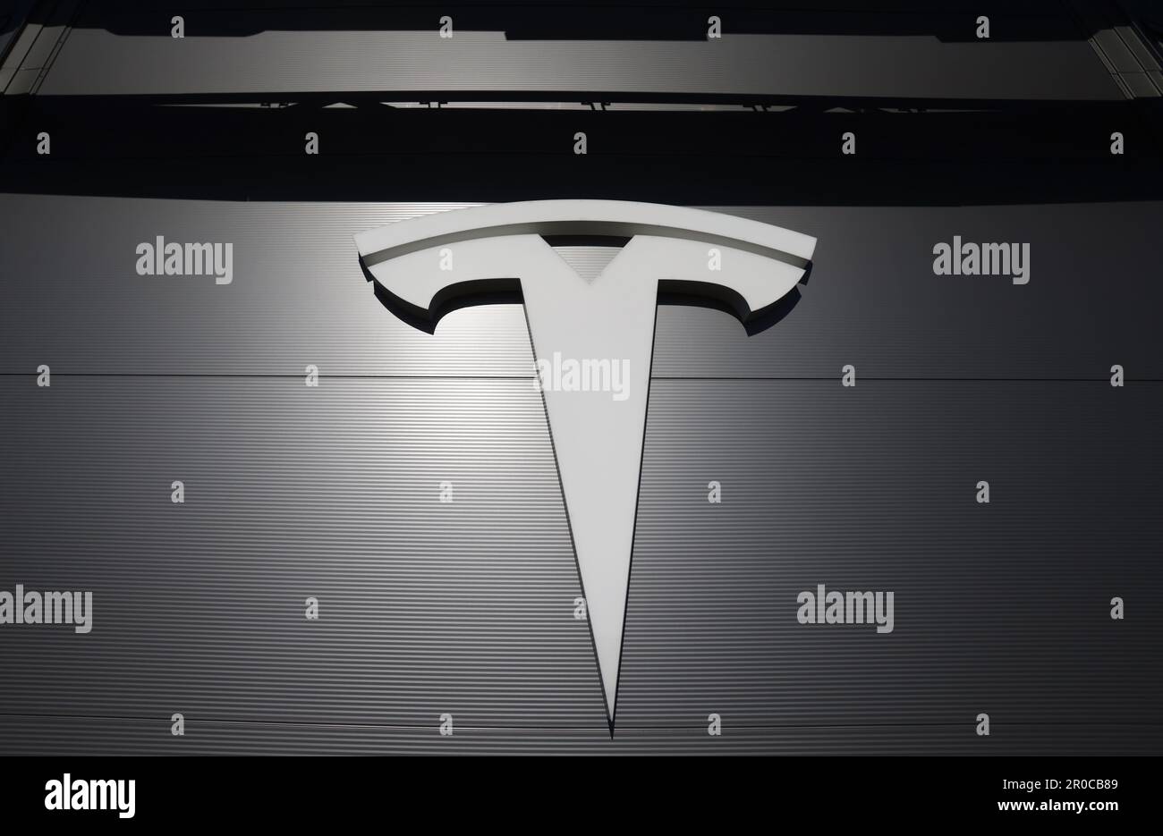 Tesla car dealership and service, Örebro, Sweden Stock Photo - Alamy