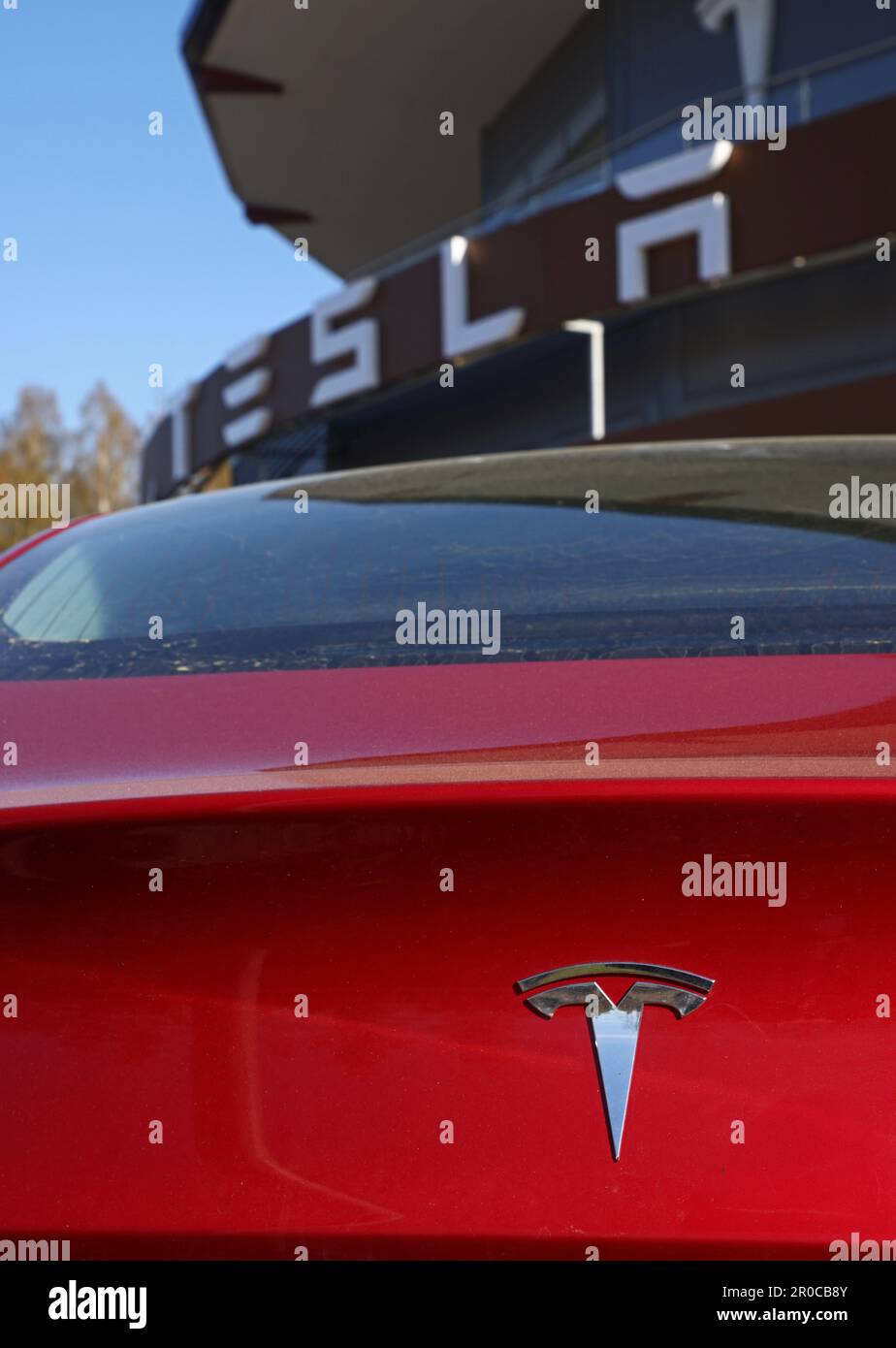 Tesla car dealership and service, Örebro, Sweden Stock Photo - Alamy
