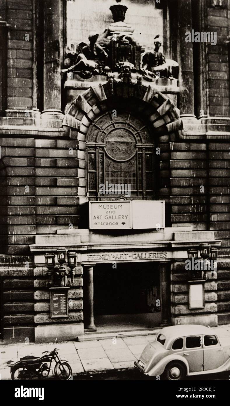 Entrance to the Birmingham Museum and Art Gallery extension (Feeney ...