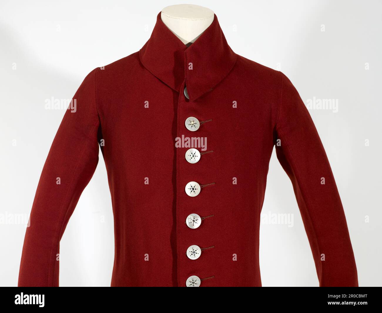 Crimson cloth hi-res stock photography and images - Alamy