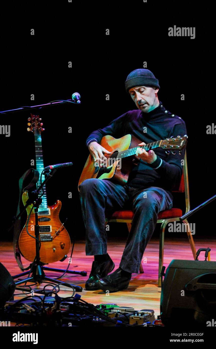 Ian Bairnson guitarist and session musician who played with Pilot , The ...