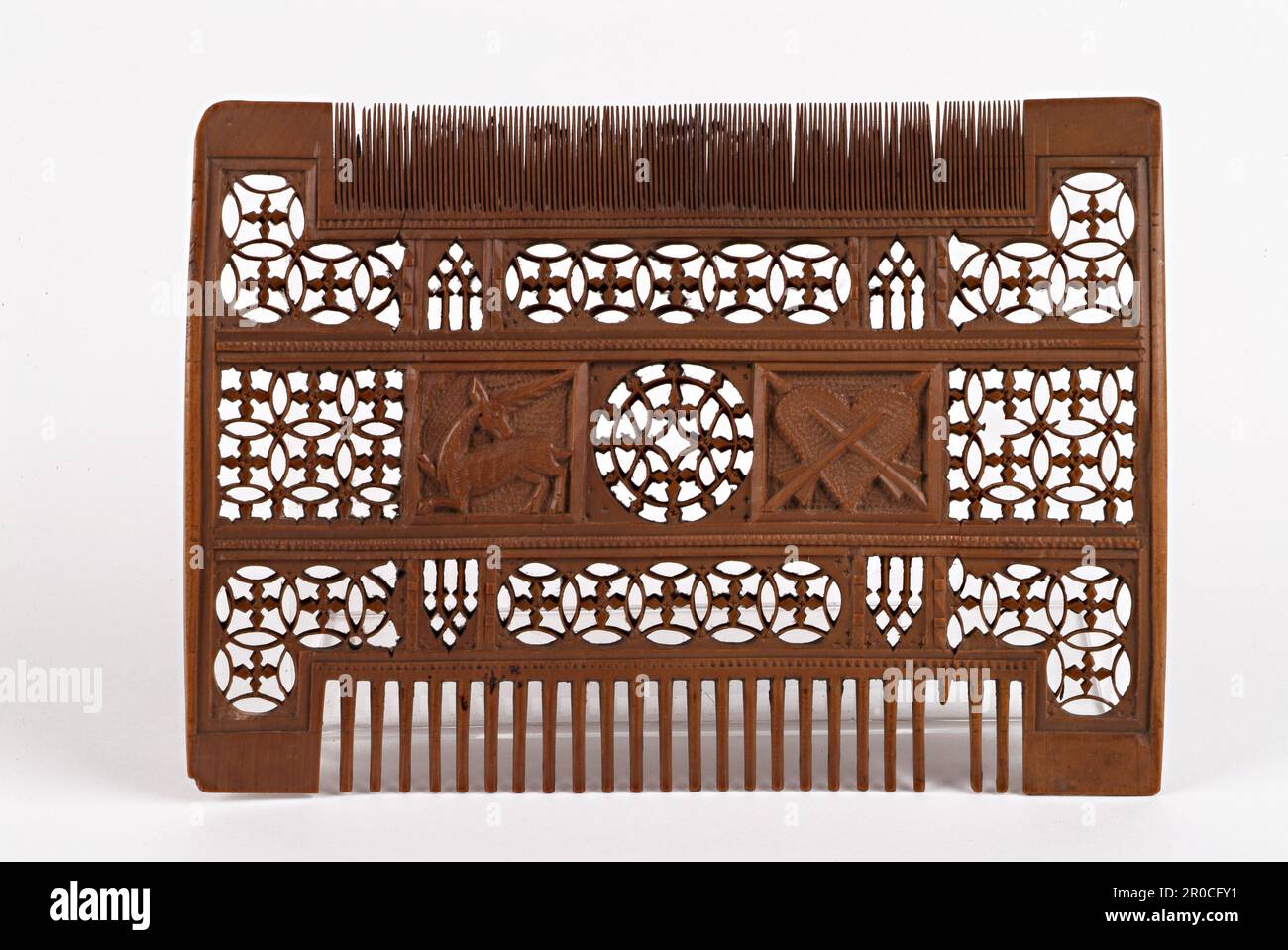 Medieval combs hi-res stock photography and images - Alamy