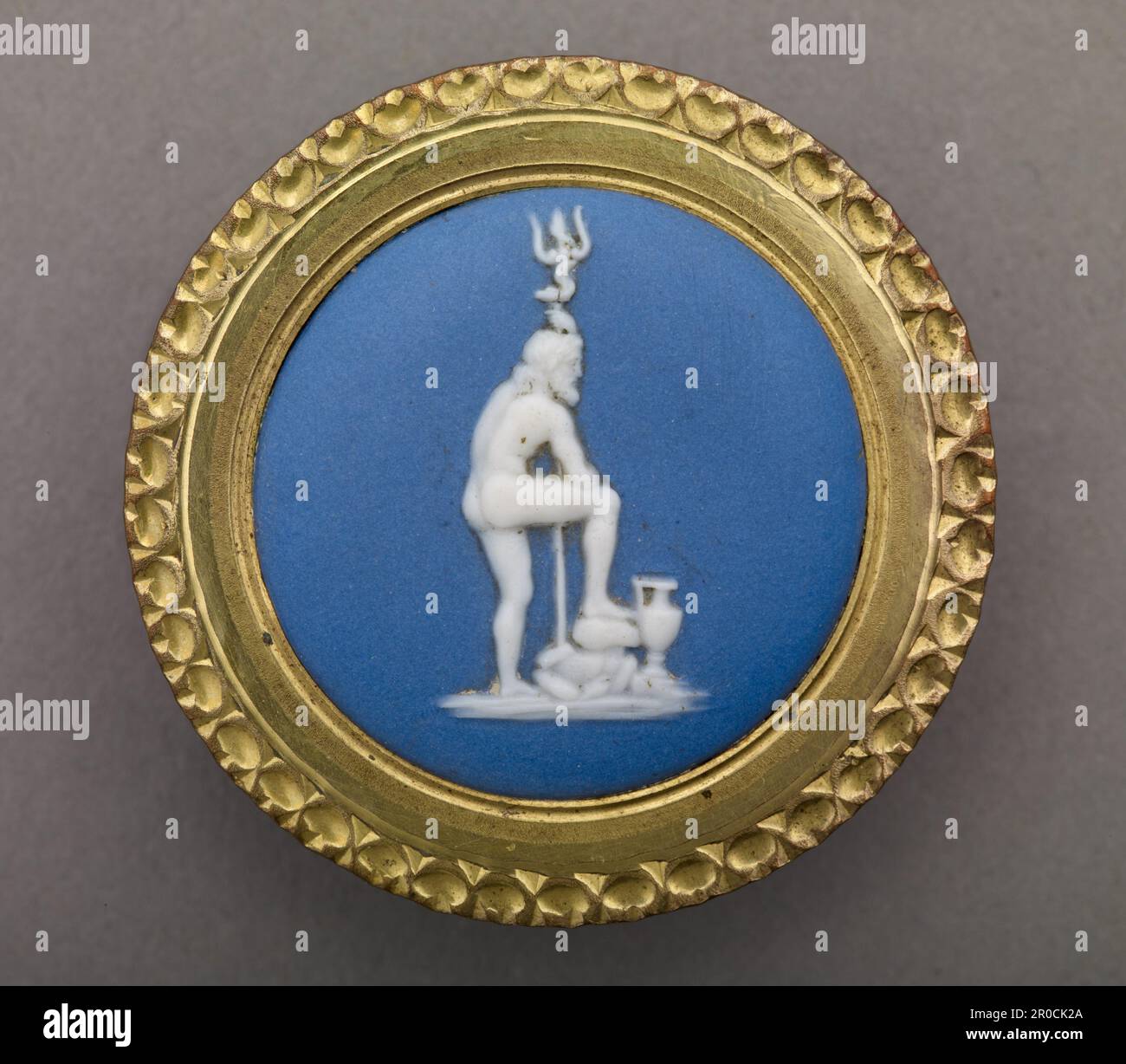 Copper-Gilt Button, inset with blue 'Jasper' medallion, 1770-1800. Made ...