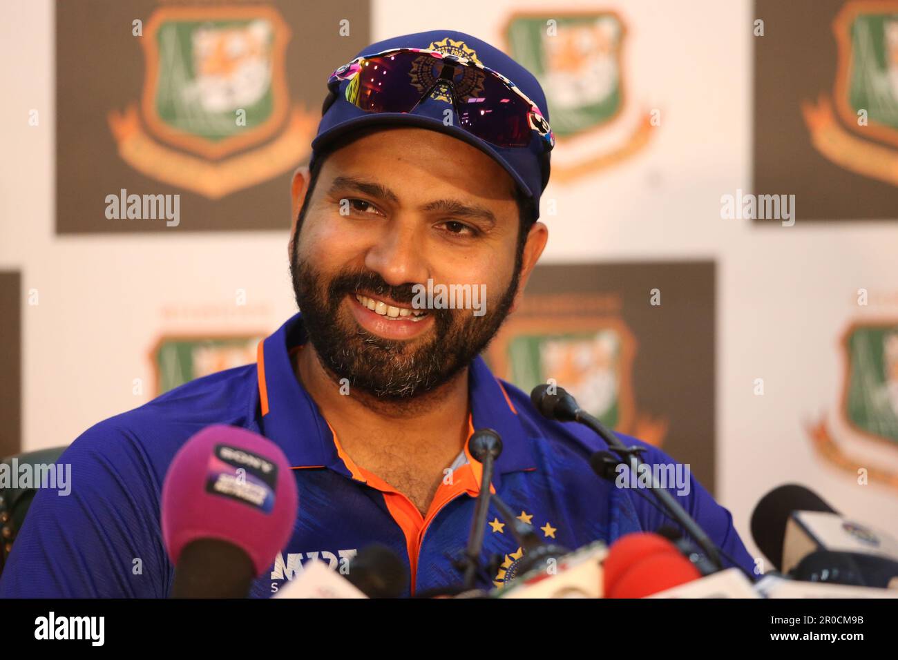 Rohit sharma hi-res stock photography and images - Alamy
