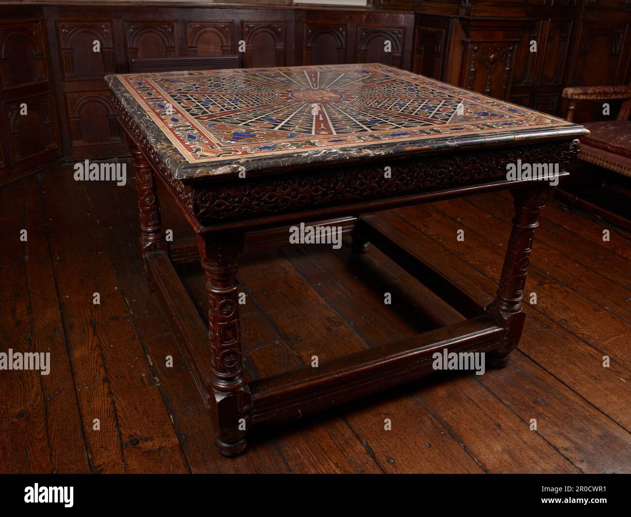 Top pietra dura table top hi-res stock photography and images - Alamy